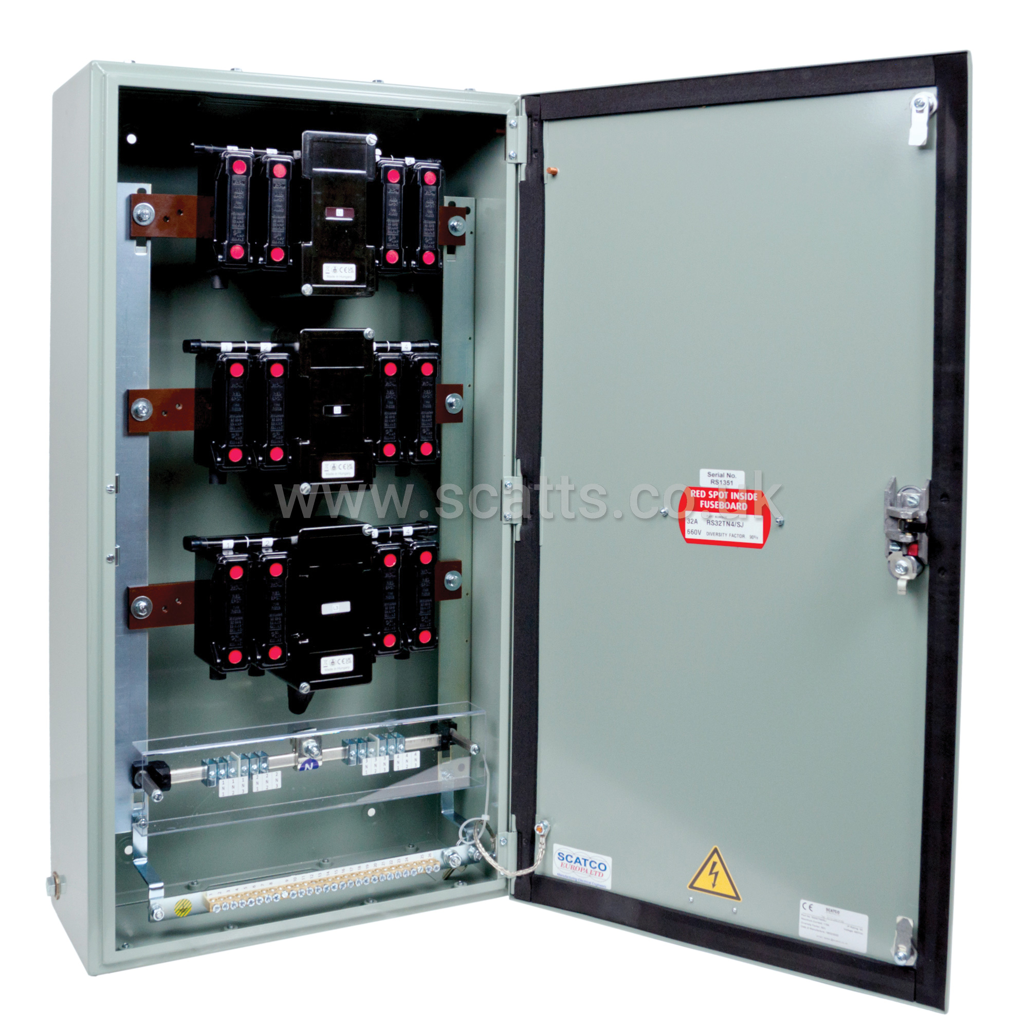 RS32TN4/SJ | RED SPOT INSIDE | STANDARD 32A REDSPOT 4WAY TP D.B.