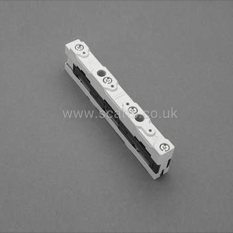 01495 | WOHNER | 01495 | 3POLE UNIVERSAL BUSBAR SUPPORT