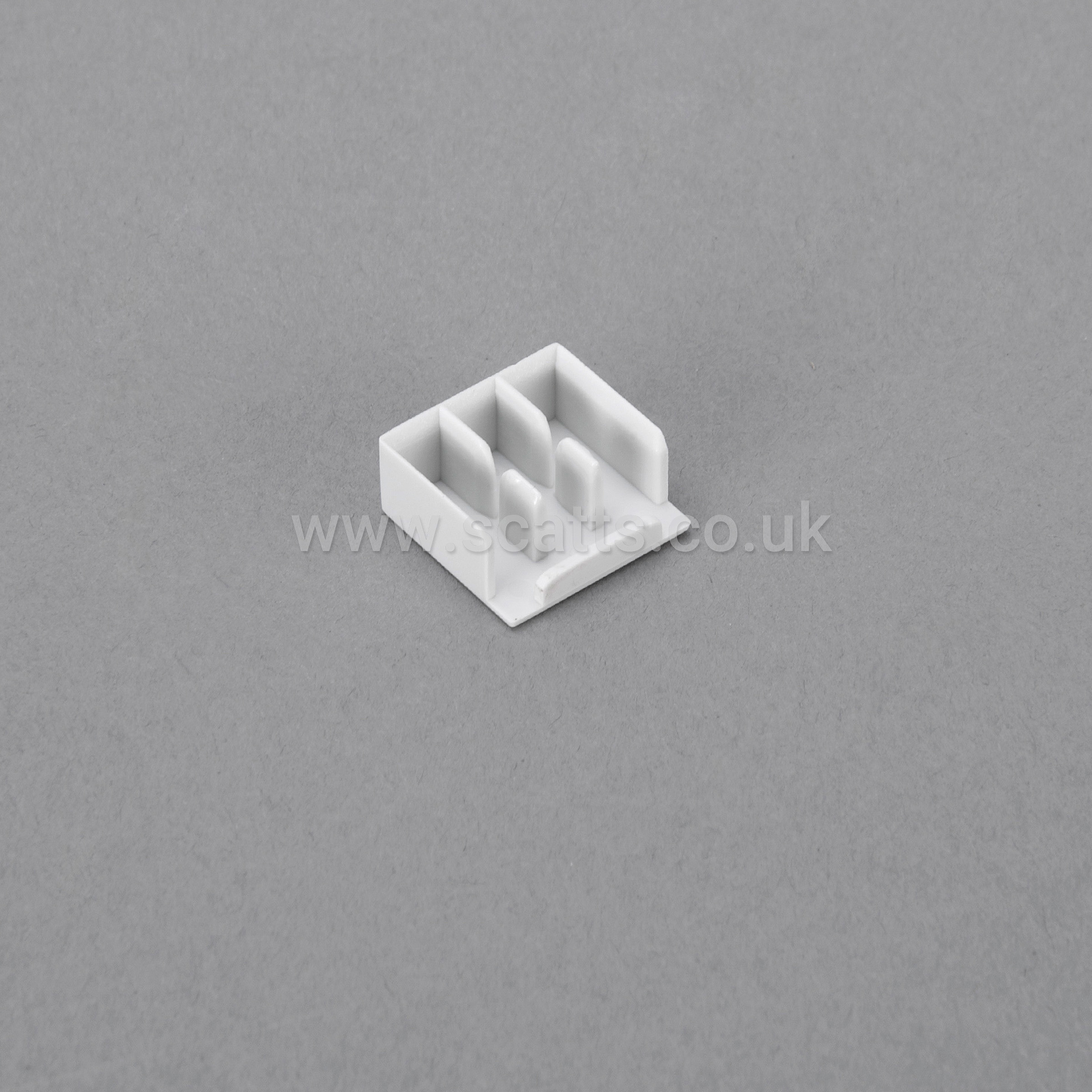 31027 | WOHNER | 31027 | 16MM END CAP FOR 3P COMB BAR