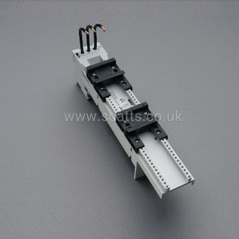 32402 | WOHNER | 32402 | BUSBAR ADAPTOR 25A 2XRAIL